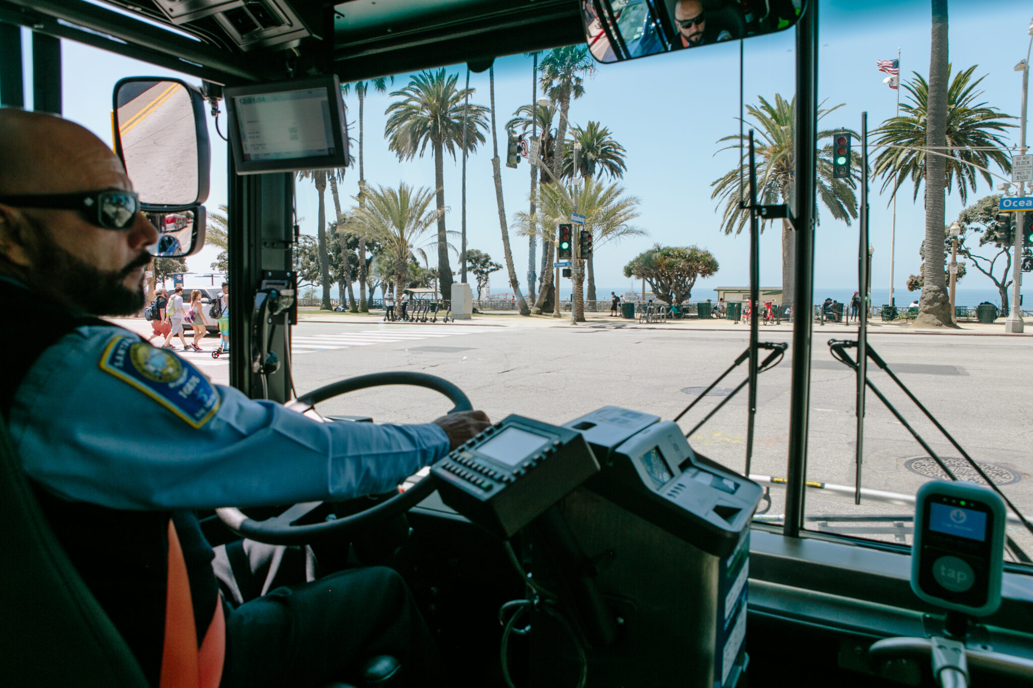 BIG BLUE BUS GOES GREEN — AGAIN! – Gillig